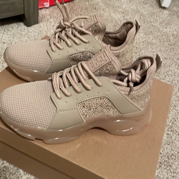 Steve Madden | Shoes | Steve Madden Tan Color Sneakers With Glitter ...